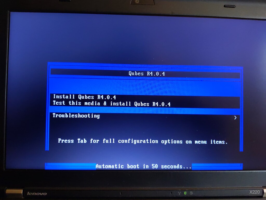 QubesOS USB boot screen looks broken - User Support - Qubes OS Forum