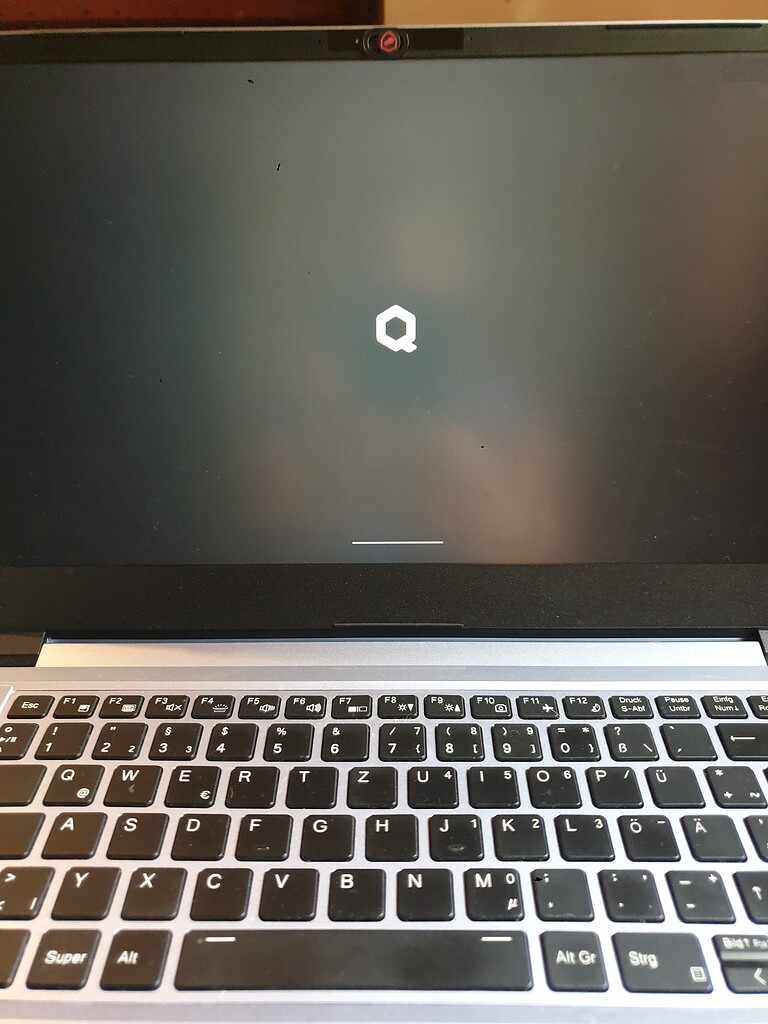 My quebes os got stuck after enter password. Desktop doesn't load ...